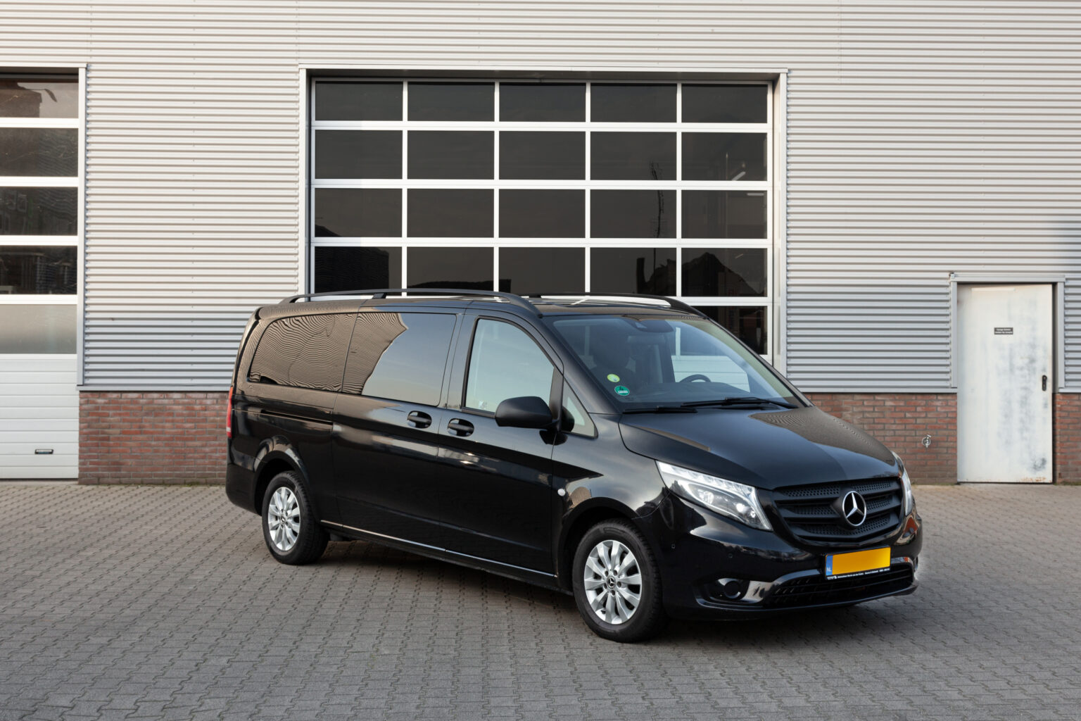 Mercedes-Benz Vito personenbus - Van der Putten Auto's