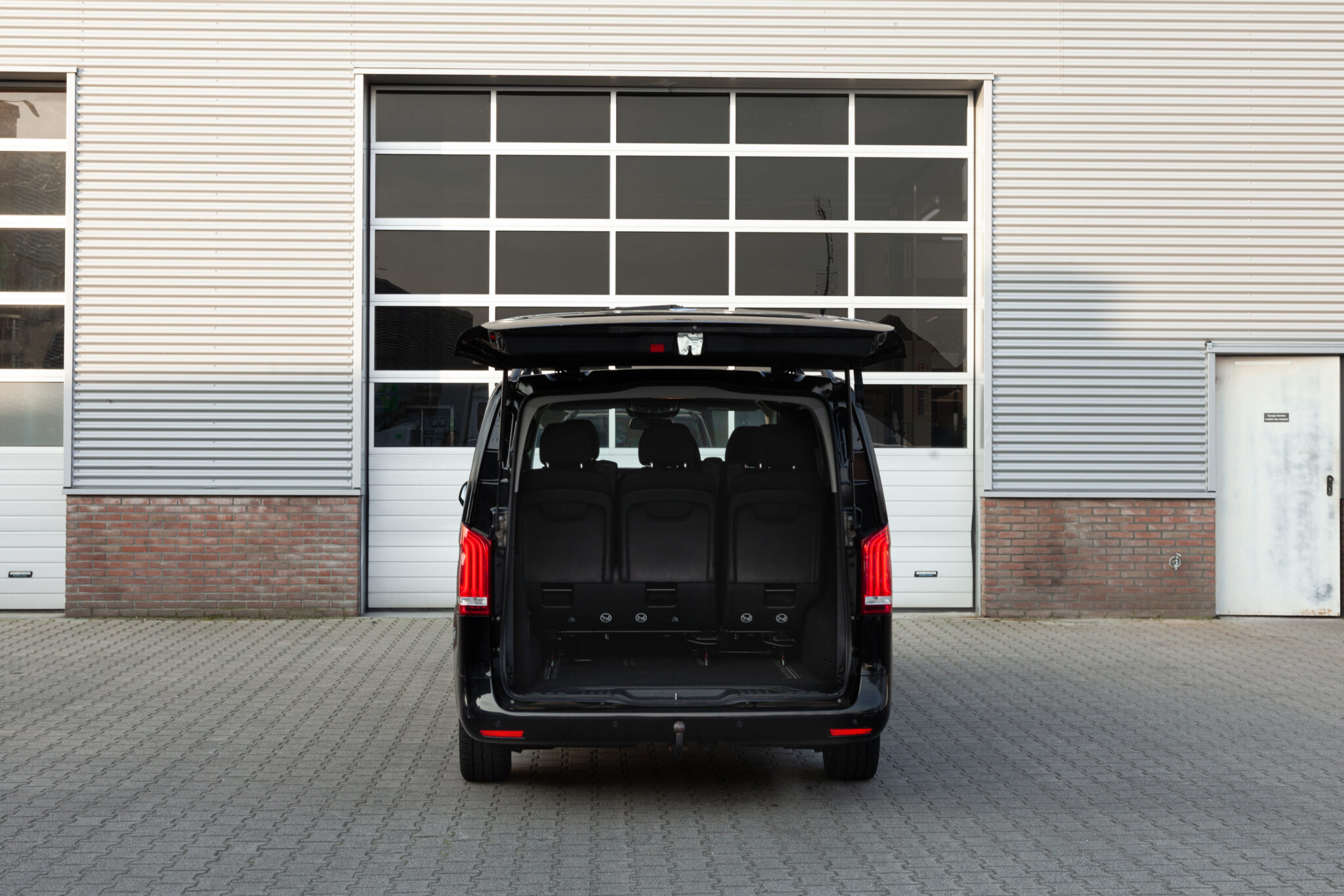 Mercedes-Benz Vito personenbus - Van der Putten Auto's